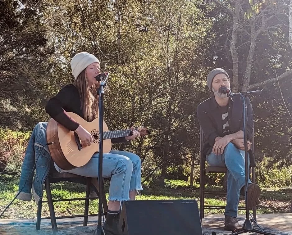 Hymn and Her Ensemble Play at Yandoit Cultural - The Wombat Post